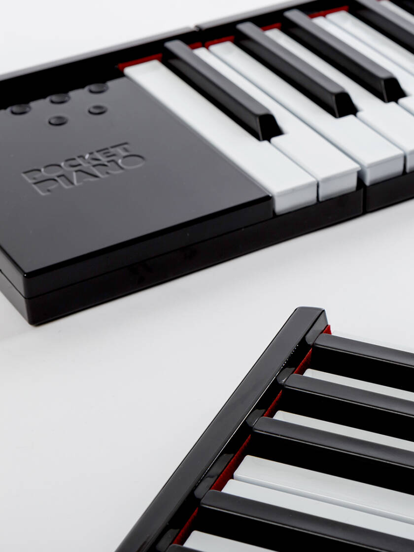 PocketPiano – The first portable professional piano